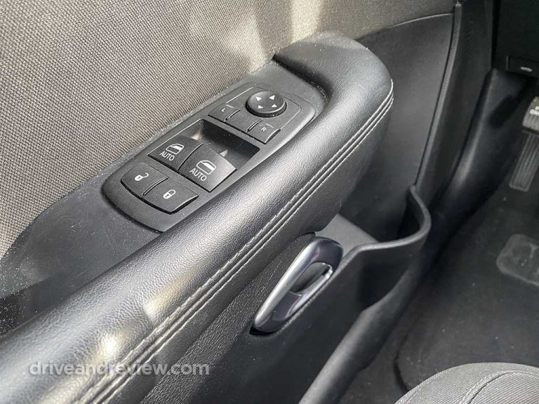 2020 Dodge Challenger interior: lots of pics (plus all the pros and ...