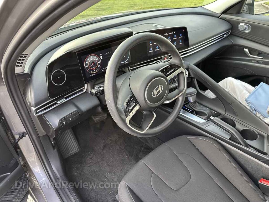 2024 Hyundai Elantra review: cheap (and a little ugly) never felt so ...