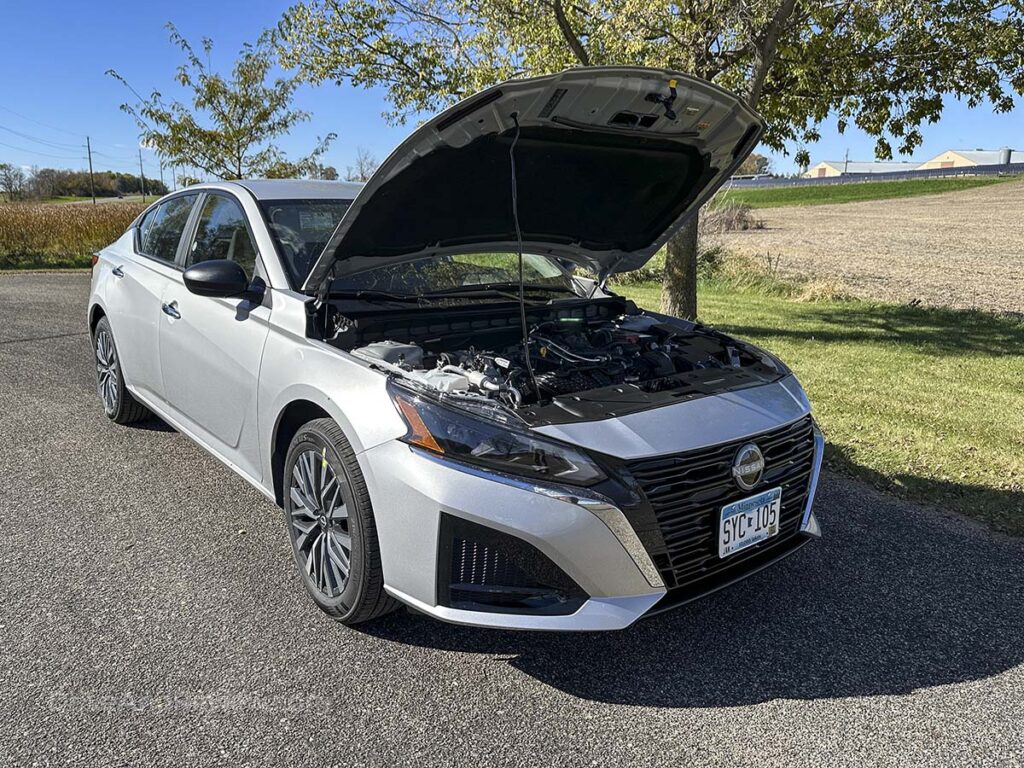 2026 Nissan Altima review: a really slow car that I actually kinda like ...